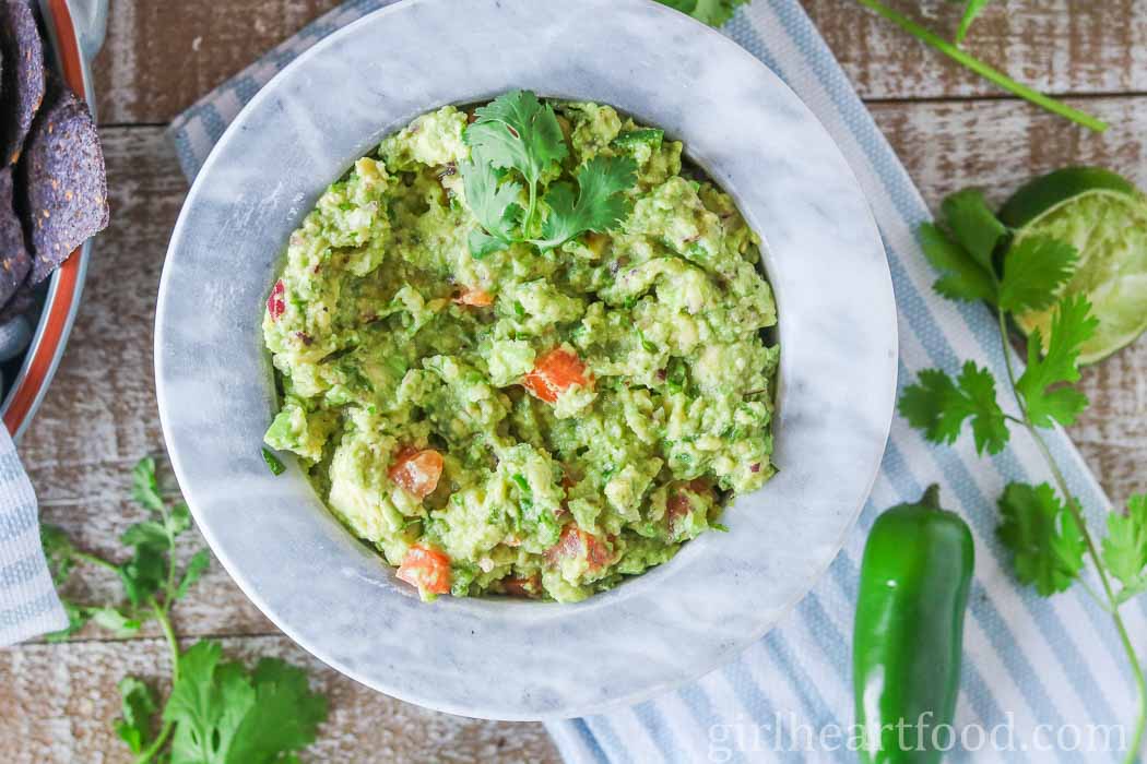Simple Guacamole Recipe {my go-to guacamole recipe} - Girl Heart Food